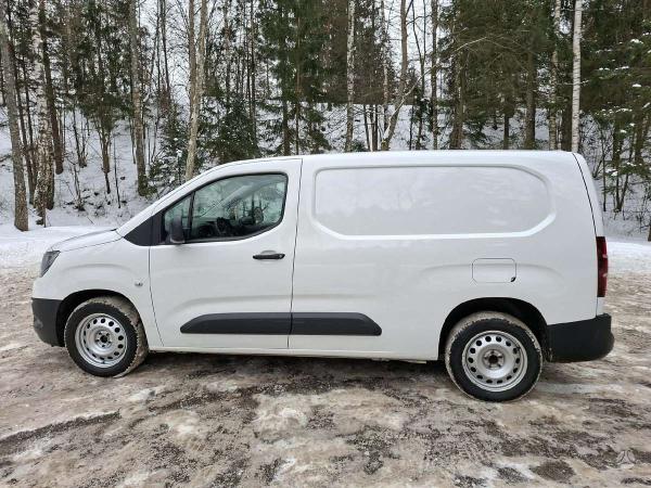 Balts Opel Combo 2019 Alīta, ar dzinēja tilpumu 1.50 L un nobraukumu 269 tūkst. km par 7600 €, foto 6 vietnē AUTOMOTO.COM.LV