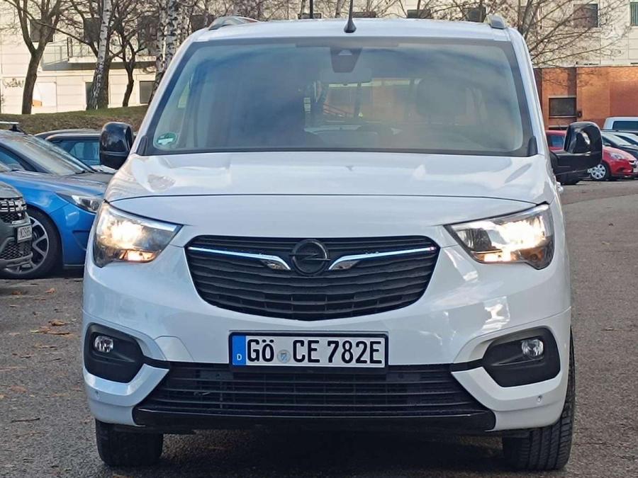 Balts Opel Combo 2023 Viļņa, ar dzinēja tilpumu 0.00 L un nobraukumu 7 tūkst. km par 15500 €, foto 5 vietnē AUTOMOTO.COM.LV