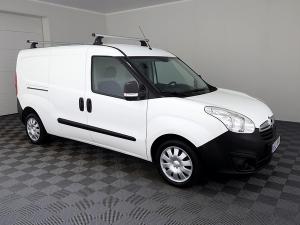 White Opel Combo 2016 in Tallinn, with an engine capacity of 1.20 L and mileage of 142 thousand km for 3699 €, photo  on AUTOMOTO.COM.LV