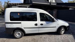 Balts Opel Combo 2003 Limbaži, ar dzinēja tilpumu 1.60 L un nobraukumu 185 tūkst. km par 2700 €, foto 9 vietnē AUTOMOTO.COM.LV