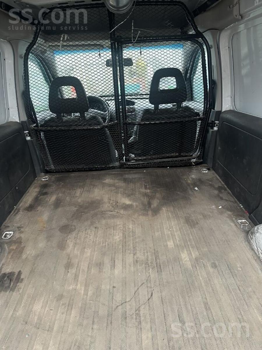 Balts Opel Combo 2007 Rīga, ar dzinēja tilpumu 1.30 L un nobraukumu 131 tūkst. km par 1750 €, foto 13 vietnē AUTOMOTO.COM.LV