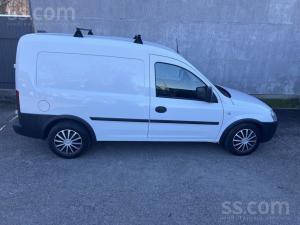 Balts Opel Combo 2011 Liepāja, ar dzinēja tilpumu 1.30 L un nobraukumu 304 tūkst. km par 3200 €, foto 5 vietnē AUTOMOTO.COM.LV