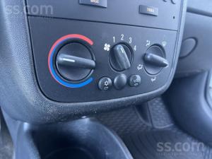 Balts Opel Combo 2011 Liepāja, ar dzinēja tilpumu 1.30 L un nobraukumu 304 tūkst. km par 3200 €, foto 18 vietnē AUTOMOTO.COM.LV