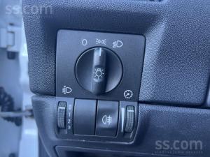 Balts Opel Combo 2011 Liepāja, ar dzinēja tilpumu 1.30 L un nobraukumu 304 tūkst. km par 3200 €, foto 20 vietnē AUTOMOTO.COM.LV