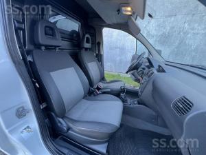 Balts Opel Combo 2011 Liepāja, ar dzinēja tilpumu 1.30 L un nobraukumu 304 tūkst. km par 3200 €, foto 22 vietnē AUTOMOTO.COM.LV