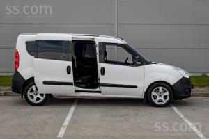 White Opel Combo 2013 in Riga, with an engine capacity of 1.20 L and mileage of 0 thousand km for 5990 €, photo 5 on AUTOMOTO.COM.LV