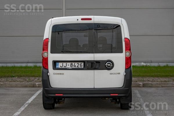 Balts Opel Combo 2013 Rīga, ar dzinēja tilpumu 1.20 L un nobraukumu 0 tūkst. km par 5990 €, foto 7 vietnē AUTOMOTO.COM.LV