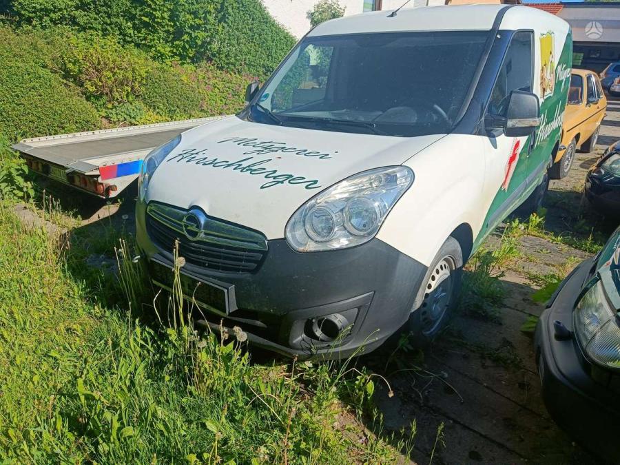 Balts Opel Combo 2013 Viļņa, ar dzinēja tilpumu 1.40 L un nobraukumu 312 tūkst. km par 1650 €, foto 1 vietnē AUTOMOTO.COM.LV