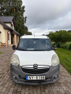 Balts Opel Combo 2013 Rīga, ar dzinēja tilpumu 1.40 L un nobraukumu 269 tūkst. km par 3100 €, foto  vietnē AUTOMOTO.COM.LV