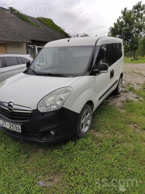 White Opel Combo 2014 in Ogre, with an engine capacity of 1.30 L and mileage of 292 thousand km for 2600 €, photo  on AUTOMOTO.COM.LV