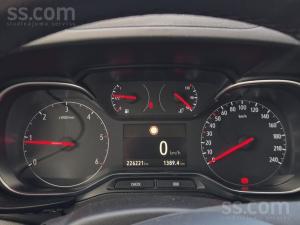 White Opel Combo 2015 in Riga, with an engine capacity of 1.50 L and mileage of 226 thousand km for 8190 €, photo 16 on AUTOMOTO.COM.LV
