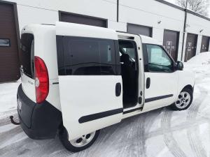 White Opel Combo 2016 in Utena, with an engine capacity of 1.30 L and mileage of 300 thousand km for 2550 €, photo 4 on AUTOMOTO.COM.LV