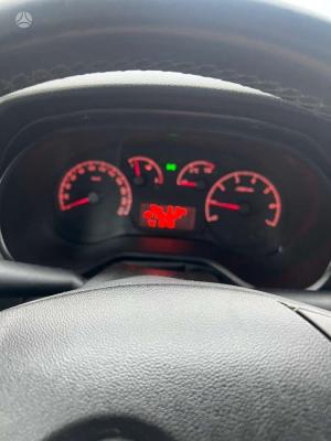 Balts Opel Combo 2016 Marijampole, ar dzinēja tilpumu 1.60 L un nobraukumu 175 tūkst. km par 4550 €, foto 6 vietnē AUTOMOTO.COM.LV
