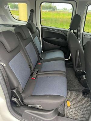 Balts Opel Combo 2016 Marijampole, ar dzinēja tilpumu 1.60 L un nobraukumu 175 tūkst. km par 4550 €, foto 8 vietnē AUTOMOTO.COM.LV