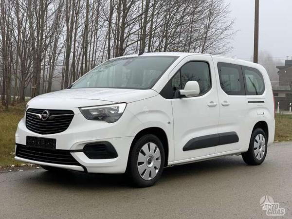 White Opel Combo 2019 in Siauliai, with an engine capacity of 1.50 L and mileage of 201 thousand km for 8200 €, photo 2 on AUTOMOTO.COM.LV