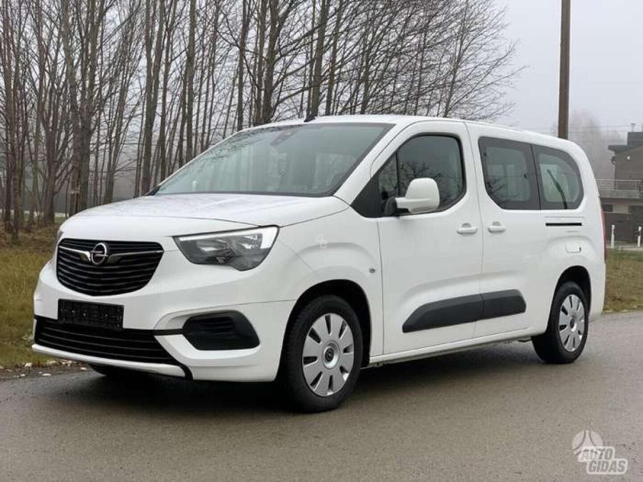Balts Opel Combo 2019 Šauļi, ar dzinēja tilpumu 1.50 L un nobraukumu 201 tūkst. km par 8200 €, foto 2 vietnē AUTOMOTO.COM.LV