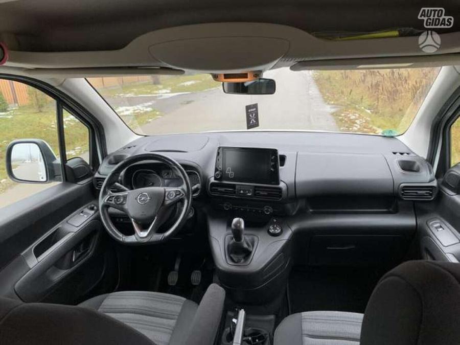 Balts Opel Combo 2019 Šauļi, ar dzinēja tilpumu 1.50 L un nobraukumu 201 tūkst. km par 8200 €, foto 8 vietnē AUTOMOTO.COM.LV