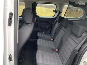 Balts Opel Combo 2019 Šauļi, ar dzinēja tilpumu 1.50 L un nobraukumu 201 tūkst. km par 8200 €, foto 17 vietnē AUTOMOTO.COM.LV