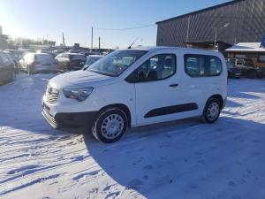 Balts Opel Combo 2019 Kauņa, ar dzinēja tilpumu 1.50 L un nobraukumu 81 tūkst. km par 9676 €, foto 3 vietnē AUTOMOTO.COM.LV