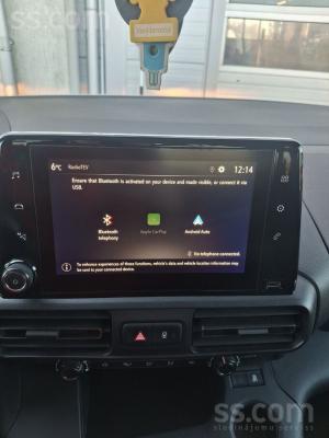 Balts Opel Combo 2019 Valmiera, ar dzinēja tilpumu 1.50 L un nobraukumu 220 tūkst. km par 8500 €, foto 11 vietnē AUTOMOTO.COM.LV