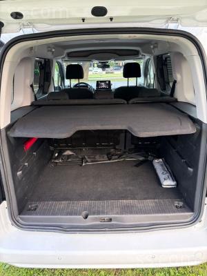 Balts Opel Combo 2019 Rīga, ar dzinēja tilpumu 1.50 L un nobraukumu 224 tūkst. km par 8850 €, foto 9 vietnē AUTOMOTO.COM.LV