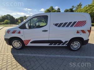 White Opel Combo 2019 in Saldus, with an engine capacity of 1.50 L and mileage of 133 thousand km for 8250 €, photo 3 on AUTOMOTO.COM.LV