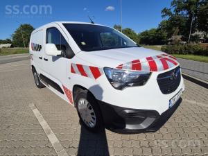 White Opel Combo 2019 in Saldus, with an engine capacity of 1.50 L and mileage of 133 thousand km for 8250 €, photo 8 on AUTOMOTO.COM.LV