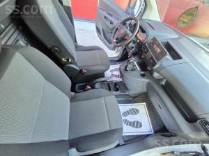 White Opel Combo 2019 in Saldus, with an engine capacity of 1.50 L and mileage of 133 thousand km for 8250 €, photo 13 on AUTOMOTO.COM.LV