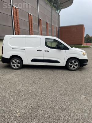 Balts Opel Combo 2019 Jūrmala, ar dzinēja tilpumu 1.50 L un nobraukumu 354 tūkst. km par 8200 €, foto 4 vietnē AUTOMOTO.COM.LV