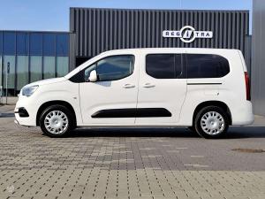 White Opel Combo 2020 in Siauliai, with an engine capacity of 1.50 L and mileage of 226 thousand km for 12950 €, photo 8 on AUTOMOTO.COM.LV