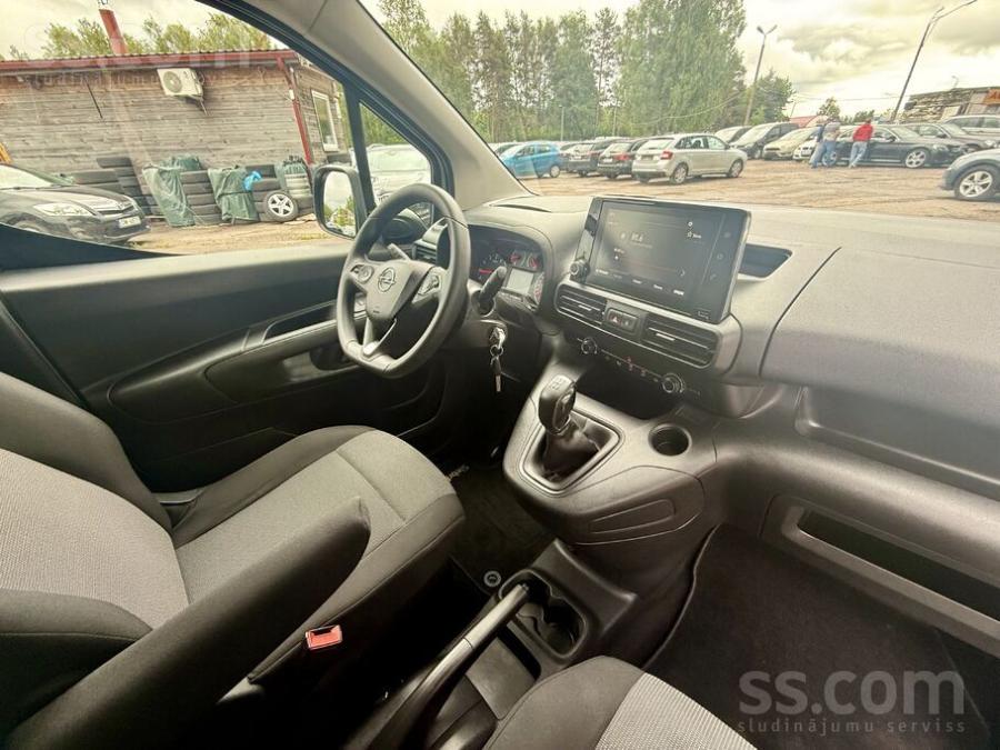 Balts Opel Combo 2021 Rīga, ar dzinēja tilpumu 1.50 L un nobraukumu 0 tūkst. km par 9990 €, foto 13 vietnē AUTOMOTO.COM.LV