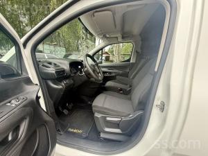Balts Opel Combo 2021 Rīga, ar dzinēja tilpumu 1.50 L un nobraukumu 0 tūkst. km par 9990 €, foto 14 vietnē AUTOMOTO.COM.LV