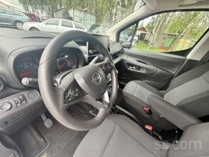 Balts Opel Combo 2021 Rīga, ar dzinēja tilpumu 1.50 L un nobraukumu 0 tūkst. km par 9990 €, foto 16 vietnē AUTOMOTO.COM.LV