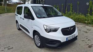 Balts Opel Combo 2021 Viļņa, ar dzinēja tilpumu 1.50 L un nobraukumu 204 tūkst. km par 8450 €, foto 5 vietnē AUTOMOTO.COM.LV