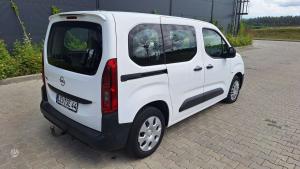 Balts Opel Combo 2021 Viļņa, ar dzinēja tilpumu 1.50 L un nobraukumu 204 tūkst. km par 8450 €, foto 8 vietnē AUTOMOTO.COM.LV