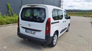 Balts Opel Combo 2021 Viļņa, ar dzinēja tilpumu 1.50 L un nobraukumu 204 tūkst. km par 8450 €, foto 9 vietnē AUTOMOTO.COM.LV