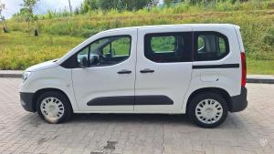 Balts Opel Combo 2021 Viļņa, ar dzinēja tilpumu 1.50 L un nobraukumu 204 tūkst. km par 8450 €, foto 13 vietnē AUTOMOTO.COM.LV