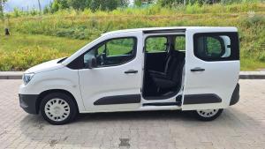 Balts Opel Combo 2021 Viļņa, ar dzinēja tilpumu 1.50 L un nobraukumu 204 tūkst. km par 8450 €, foto 27 vietnē AUTOMOTO.COM.LV