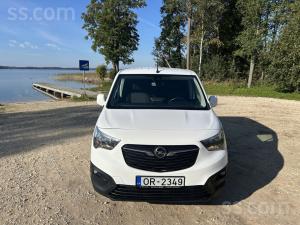 Balts Opel Combo 2021 Alūksne, ar dzinēja tilpumu 1.50 L un nobraukumu 0 tūkst. km par 7550 €, foto 3 vietnē AUTOMOTO.COM.LV