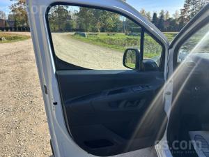 Balts Opel Combo 2021 Alūksne, ar dzinēja tilpumu 1.50 L un nobraukumu 0 tūkst. km par 7550 €, foto 14 vietnē AUTOMOTO.COM.LV