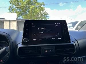 Balts Opel Combo 2022 Rīga, ar dzinēja tilpumu 1.50 L un nobraukumu 128 tūkst. km par 10950 €, foto 10 vietnē AUTOMOTO.COM.LV