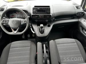 Balts Opel Combo 2023 Rīga, ar dzinēja tilpumu 1.50 L un nobraukumu 14 tūkst. km par 15500 €, foto 11 vietnē AUTOMOTO.COM.LV
