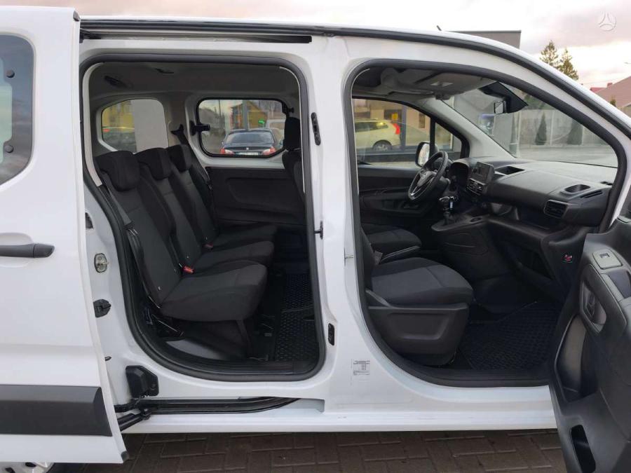 Balts Opel Combo 2023 Tauragė, ar dzinēja tilpumu 1.50 L un nobraukumu 128 tūkst. km par 8200 €, foto 15 vietnē AUTOMOTO.COM.LV