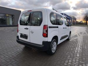 White Opel Combo 2023 in Taurage, with an engine capacity of 1.50 L and mileage of 128 thousand km for 8200 €, photo 39 on AUTOMOTO.COM.LV