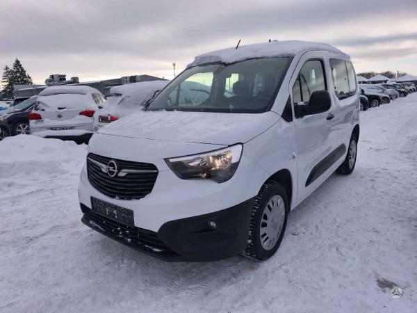Balts Opel Combo 2023 Tauragė, ar dzinēja tilpumu 1.50 L un nobraukumu 128 tūkst. km par 8000 €, foto 2 vietnē AUTOMOTO.COM.LV