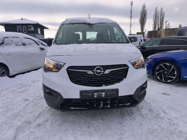 Balts Opel Combo 2023 Tauragė, ar dzinēja tilpumu 1.50 L un nobraukumu 128 tūkst. km par 8000 €, foto 7 vietnē AUTOMOTO.COM.LV