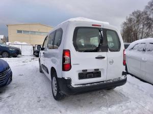Balts Opel Combo 2023 Tauragė, ar dzinēja tilpumu 1.50 L un nobraukumu 128 tūkst. km par 8000 €, foto 9 vietnē AUTOMOTO.COM.LV