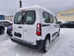 Balts Opel Combo 2023 Tauragė, ar dzinēja tilpumu 1.50 L un nobraukumu 128 tūkst. km par 8000 €, foto 32 vietnē AUTOMOTO.COM.LV