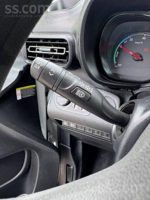 Balts Opel Combo 2023 Rīga, ar dzinēja tilpumu 1.70 L un nobraukumu 43 tūkst. km par 19800 €, foto 6 vietnē AUTOMOTO.COM.LV