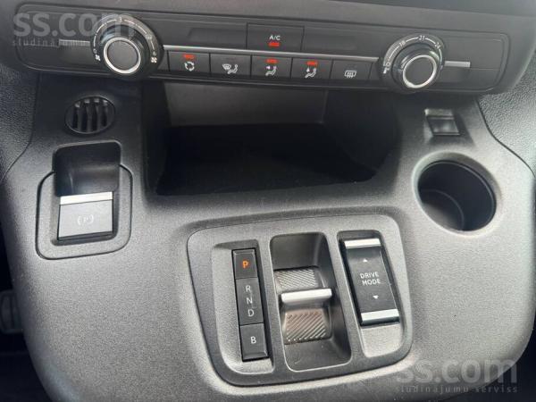 Balts Opel Combo 2023 Rīga, ar dzinēja tilpumu 1.70 L un nobraukumu 43 tūkst. km par 19800 €, foto 10 vietnē AUTOMOTO.COM.LV
